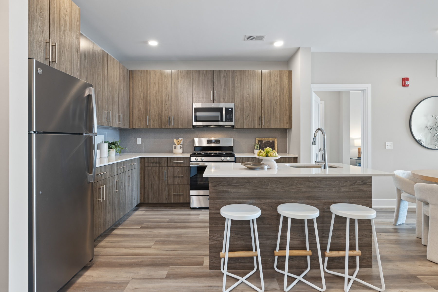 The Breton | Residence Features | New Luxury Rentals